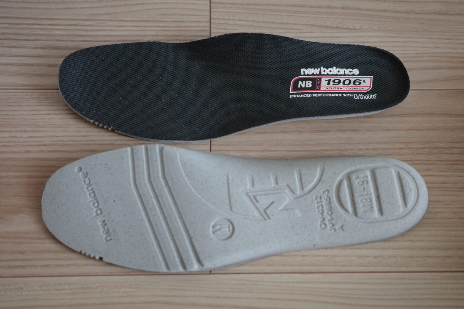 ニューバランスのローファースニーカ「1906L」のレビュー。デザインやサイズ感、履き心地 | ちゅんだかブログ